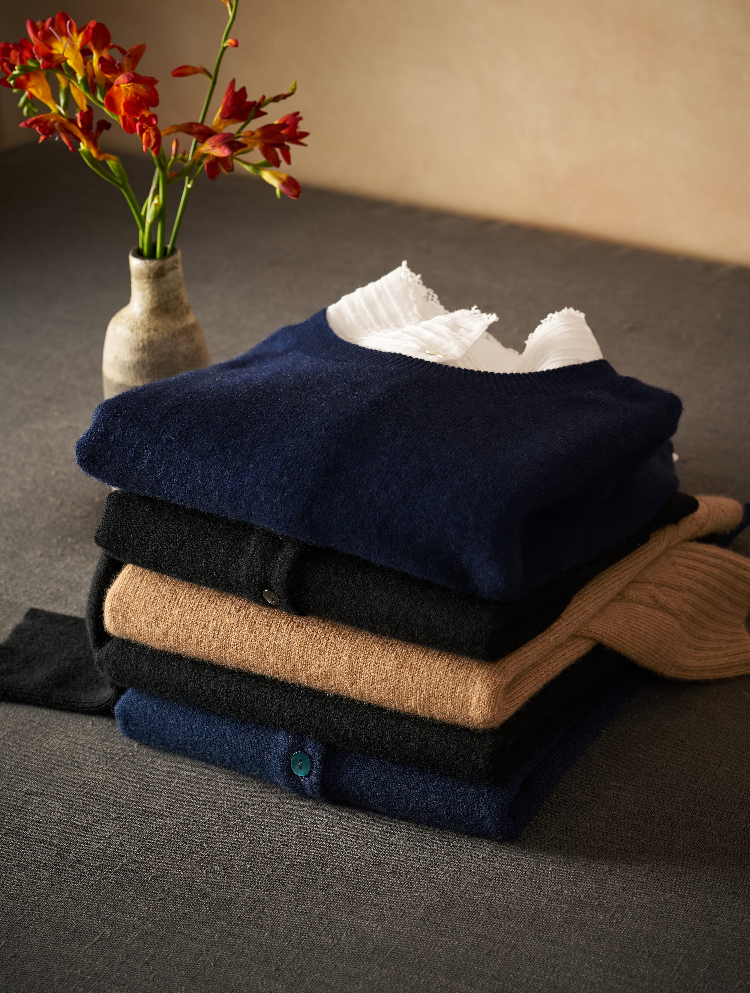 Women's Cashmere Classics | Scottish Cashmere Neutrals