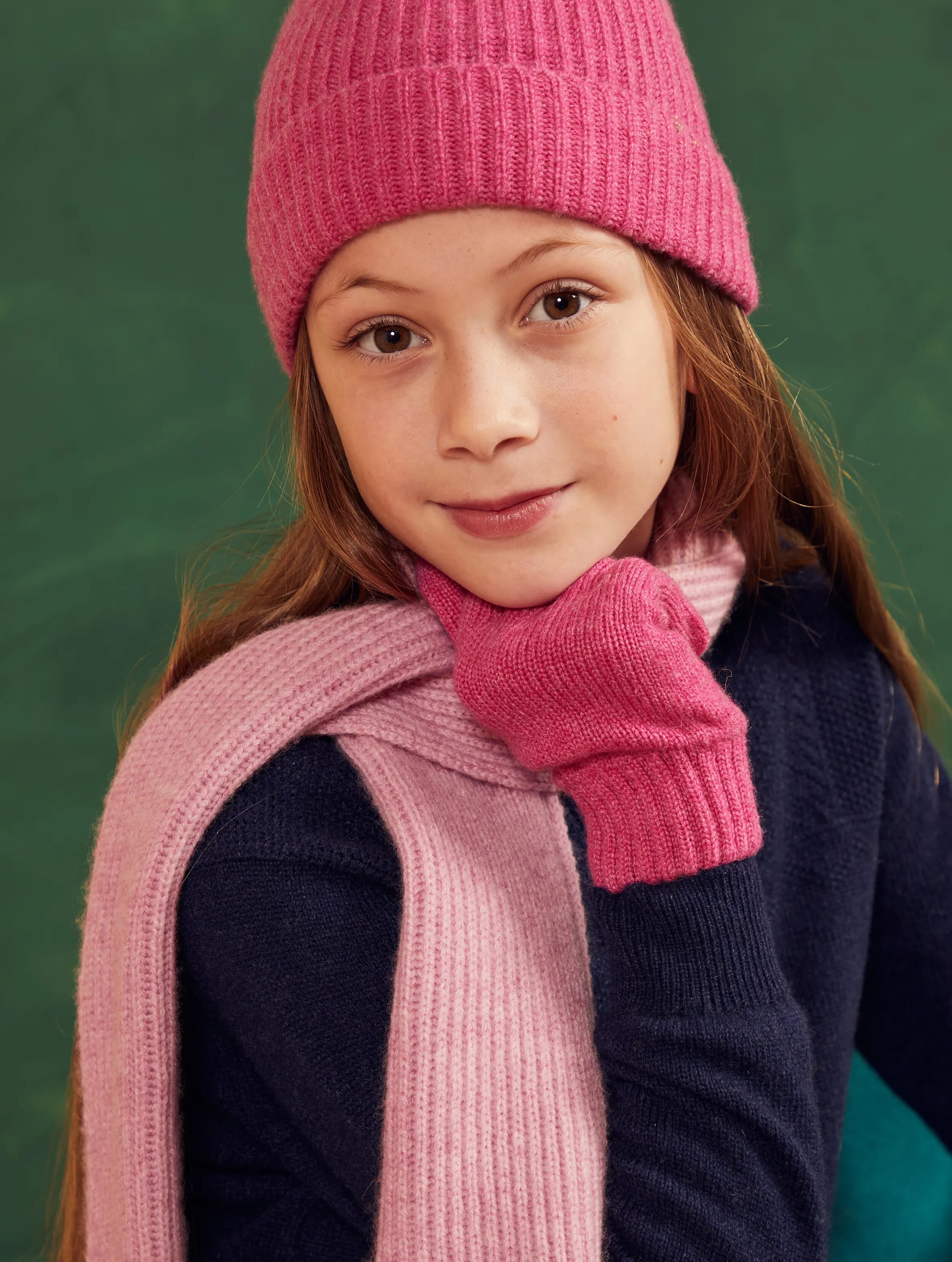 Children's Accessories | Scottish Cashmere Gloves & Hats | Brora