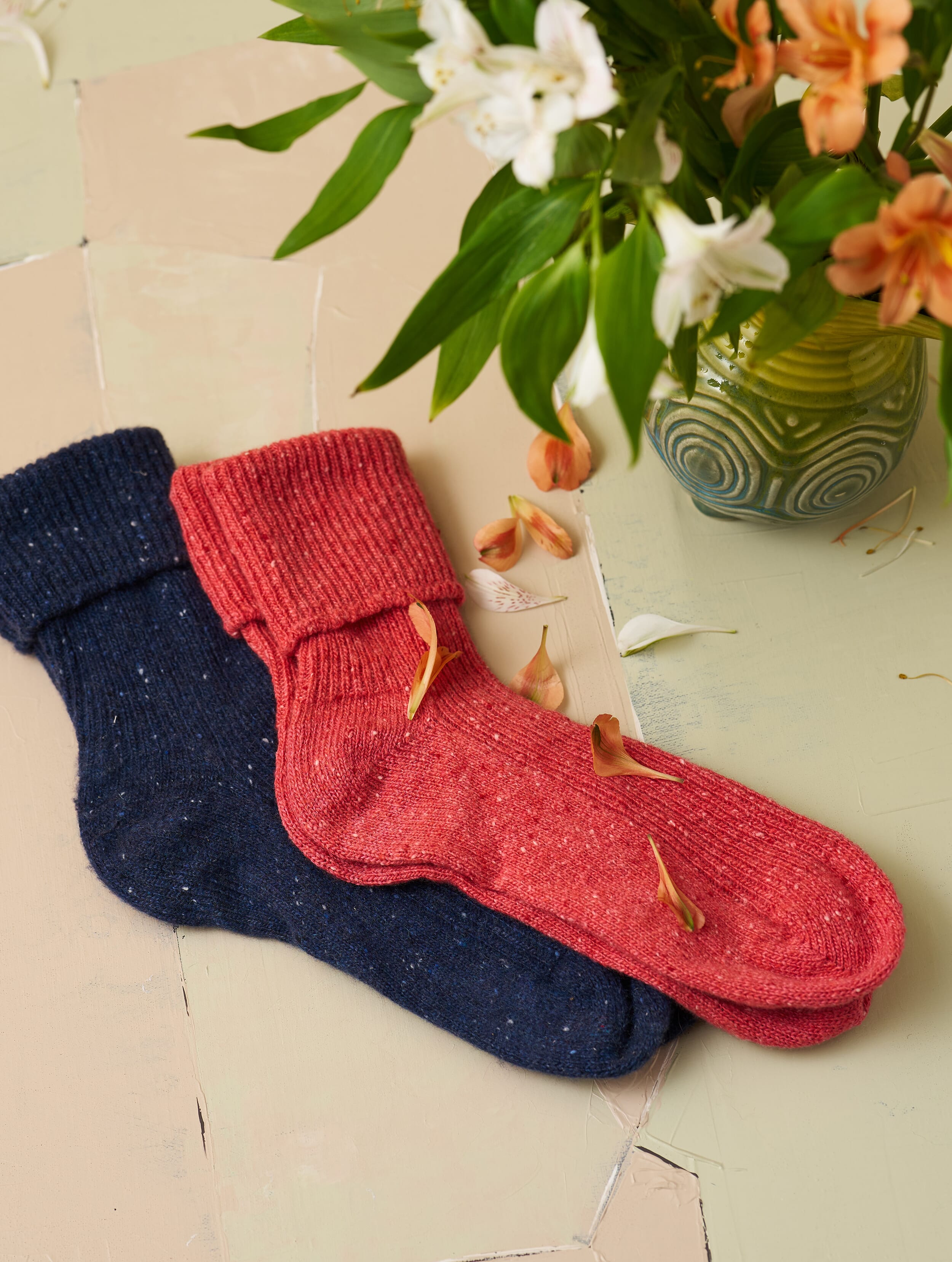 Cashmere Socks | Cashmere Accessories for Women | Brora