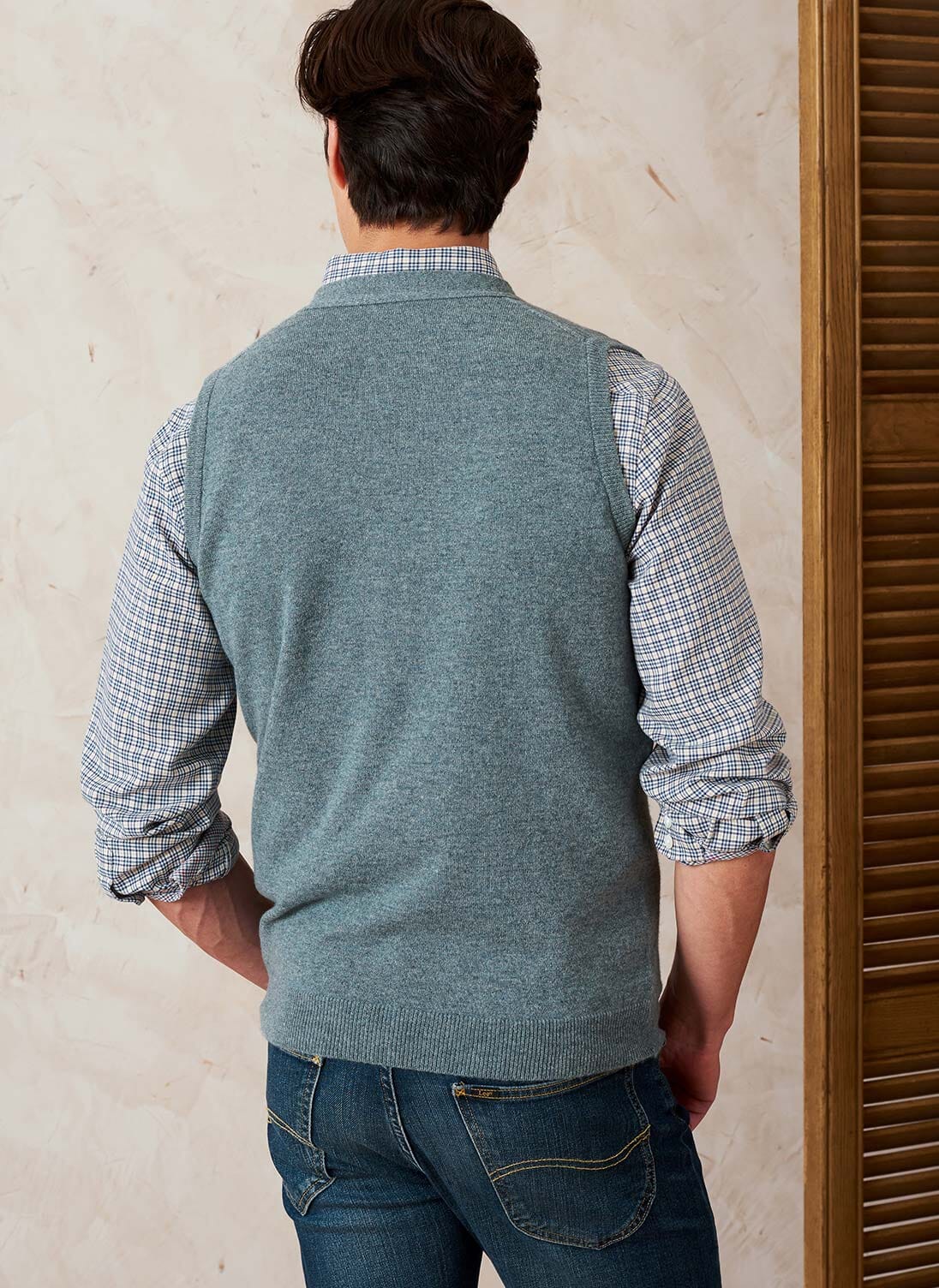 Mercury Men's Cashmere Sleeveless Cardigan | Brora UK