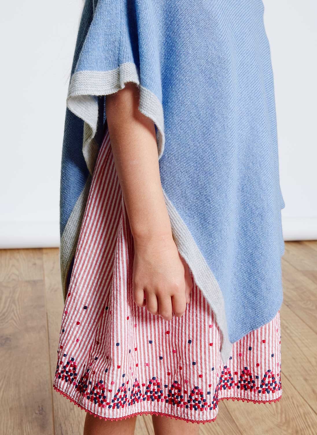 Iris Cashmere Poncho | Children's Wear | Brora
