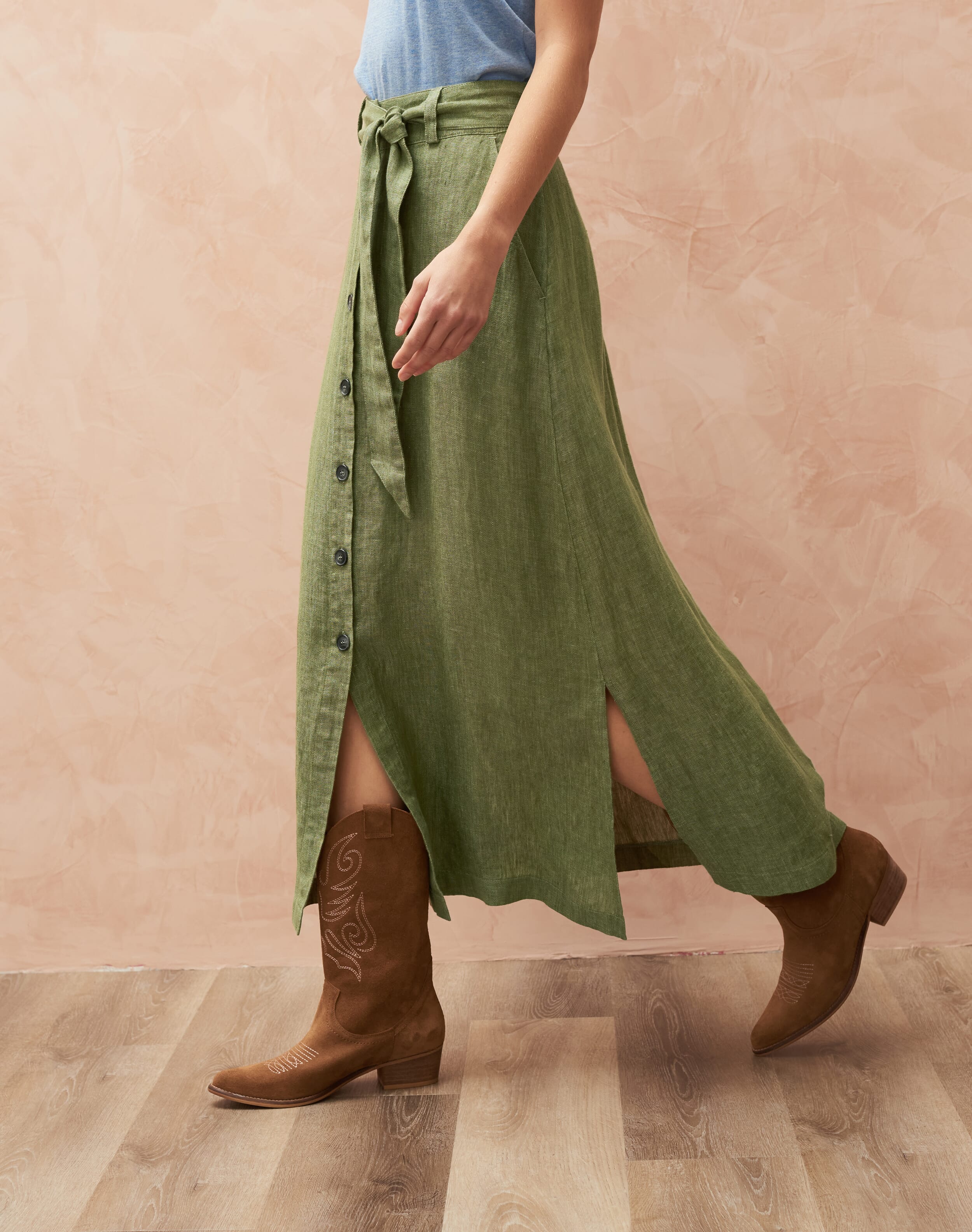 Herringbone Weave Linen Skirt in Olive | Womenswear | Brora