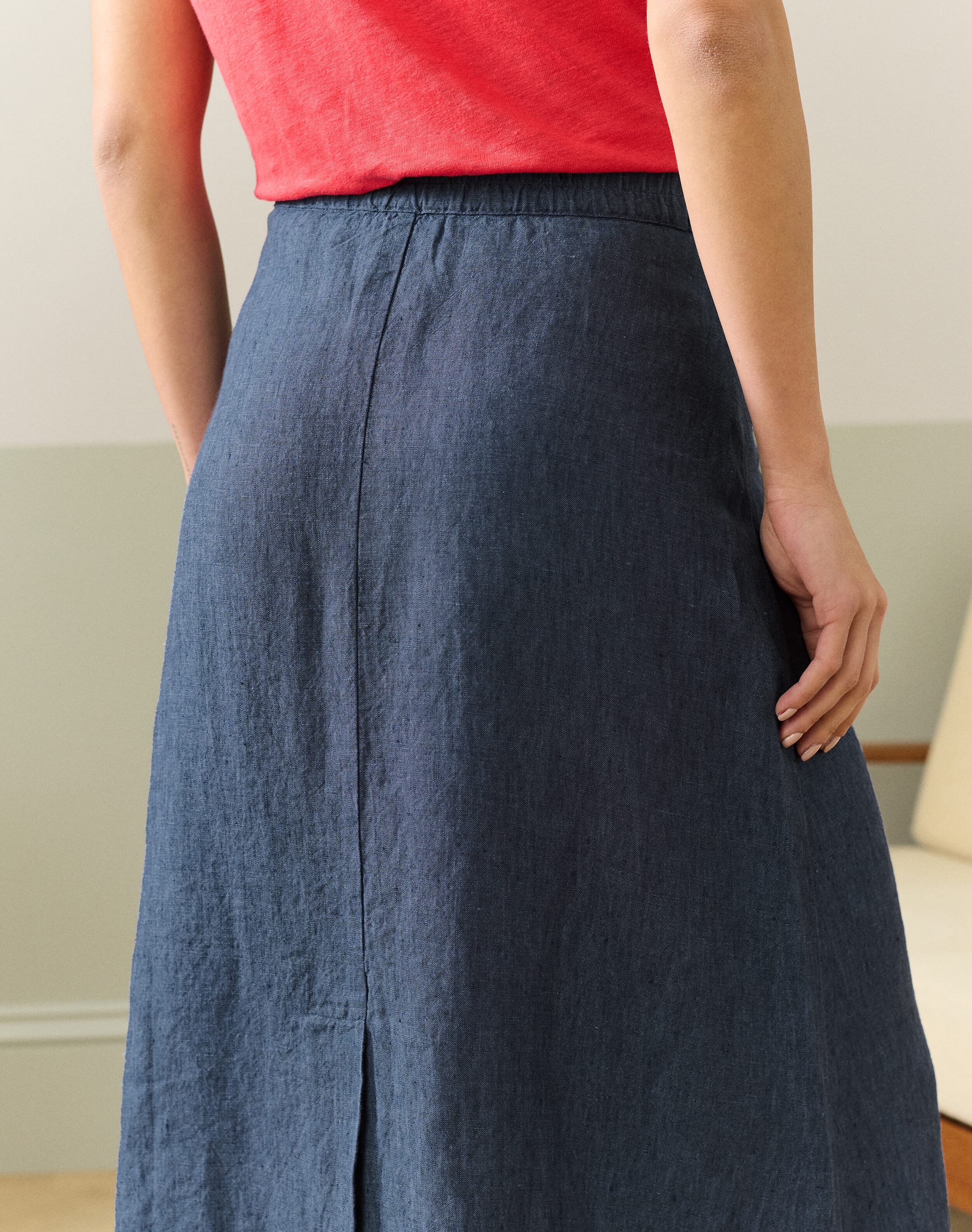 Women’s Skirts | Maxi, Floral & Linen Skirts | Brora Online