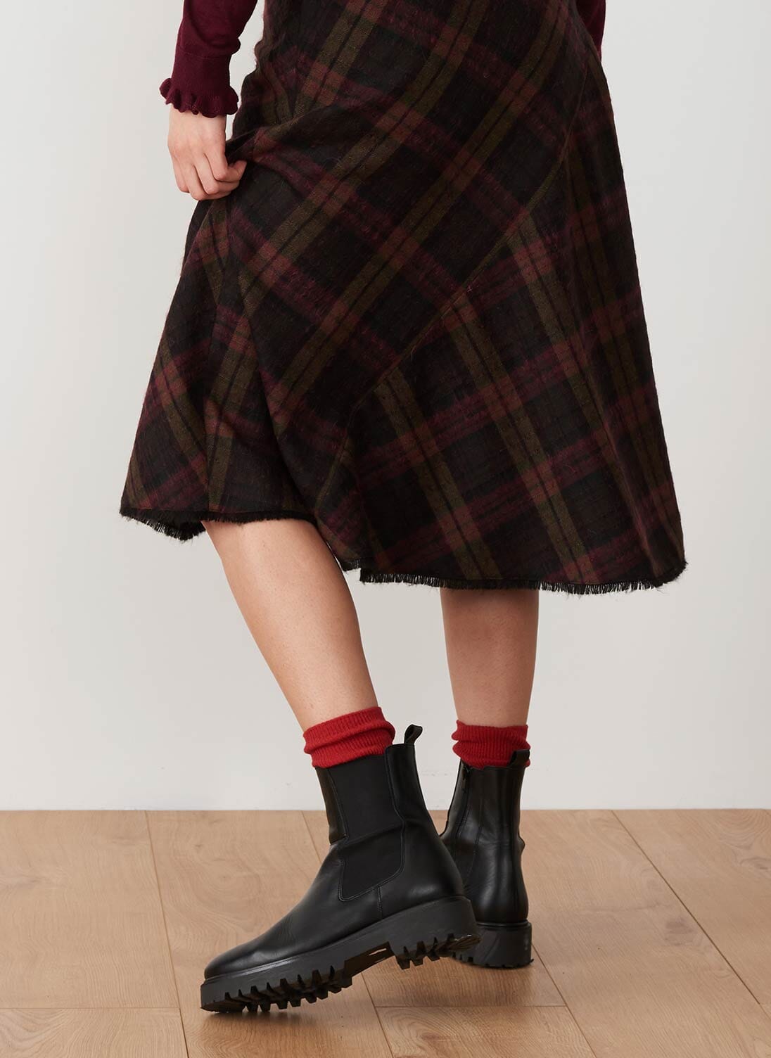Carbon & Claret Scottish Mohair Wool Checked Skirt | Midi & Maxi | Brora