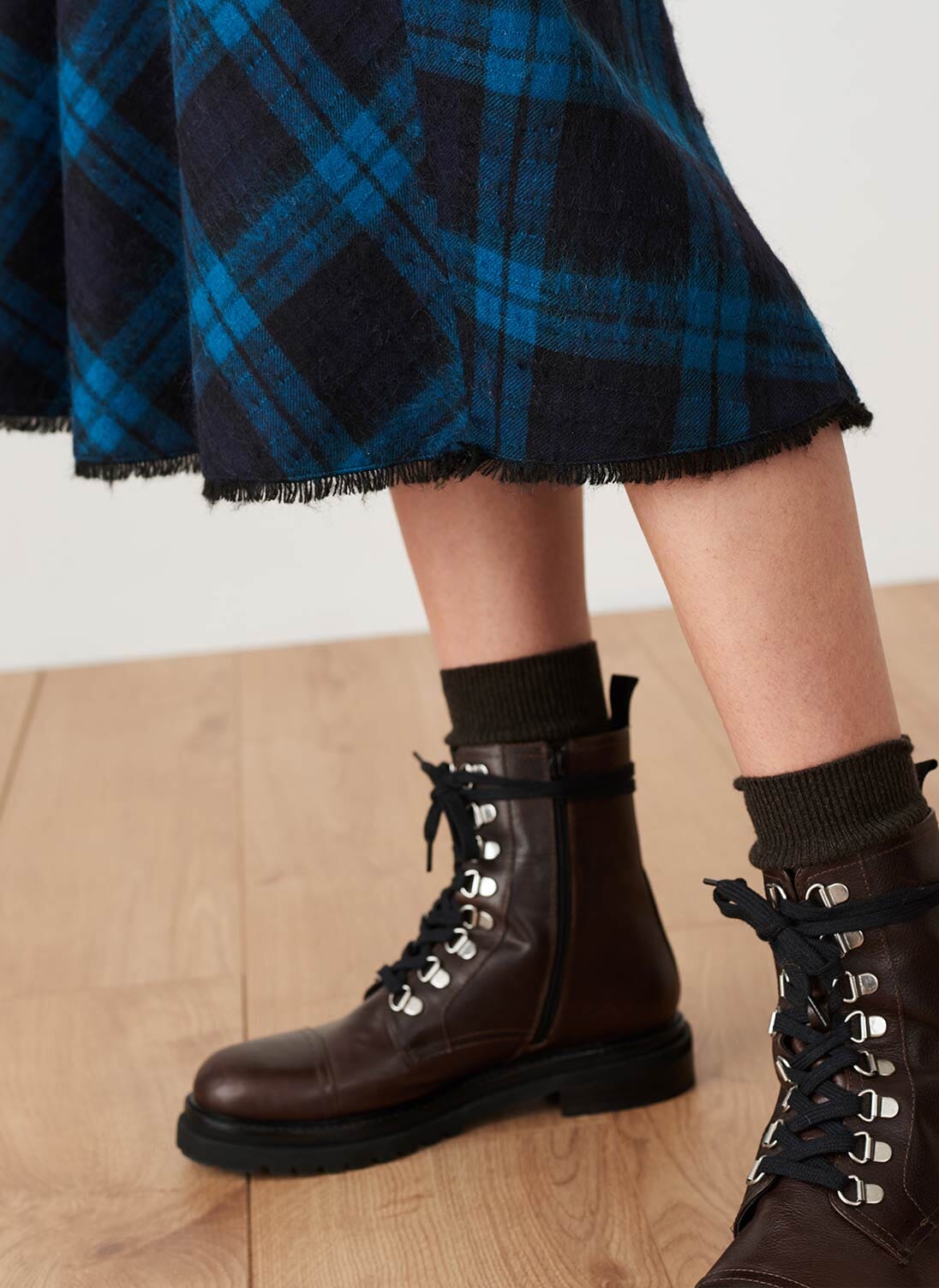 Midnight & Marine Scottish Mohair Wool Checked Skirt | Midi & Maxi | Brora