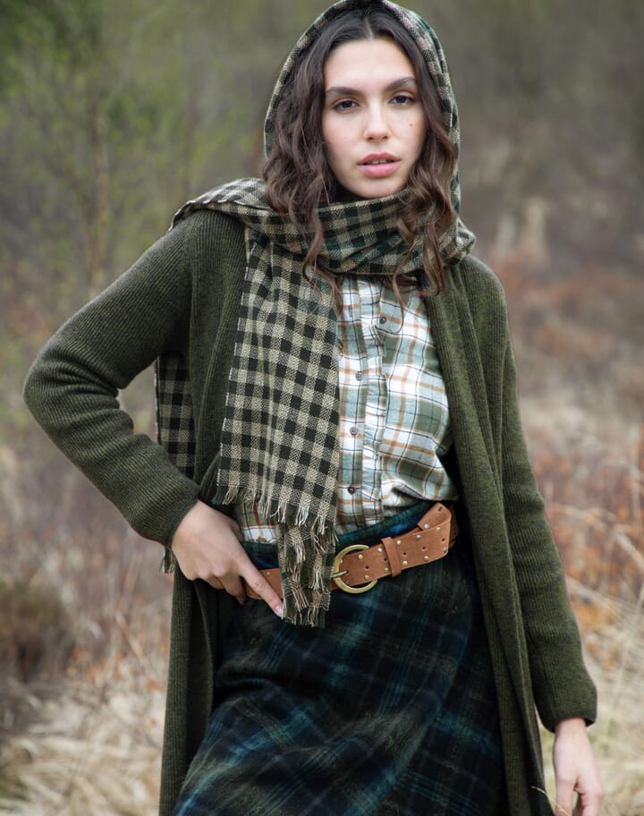 Green Cashmere Gingham Scarf | Accessories | Brora Fashion