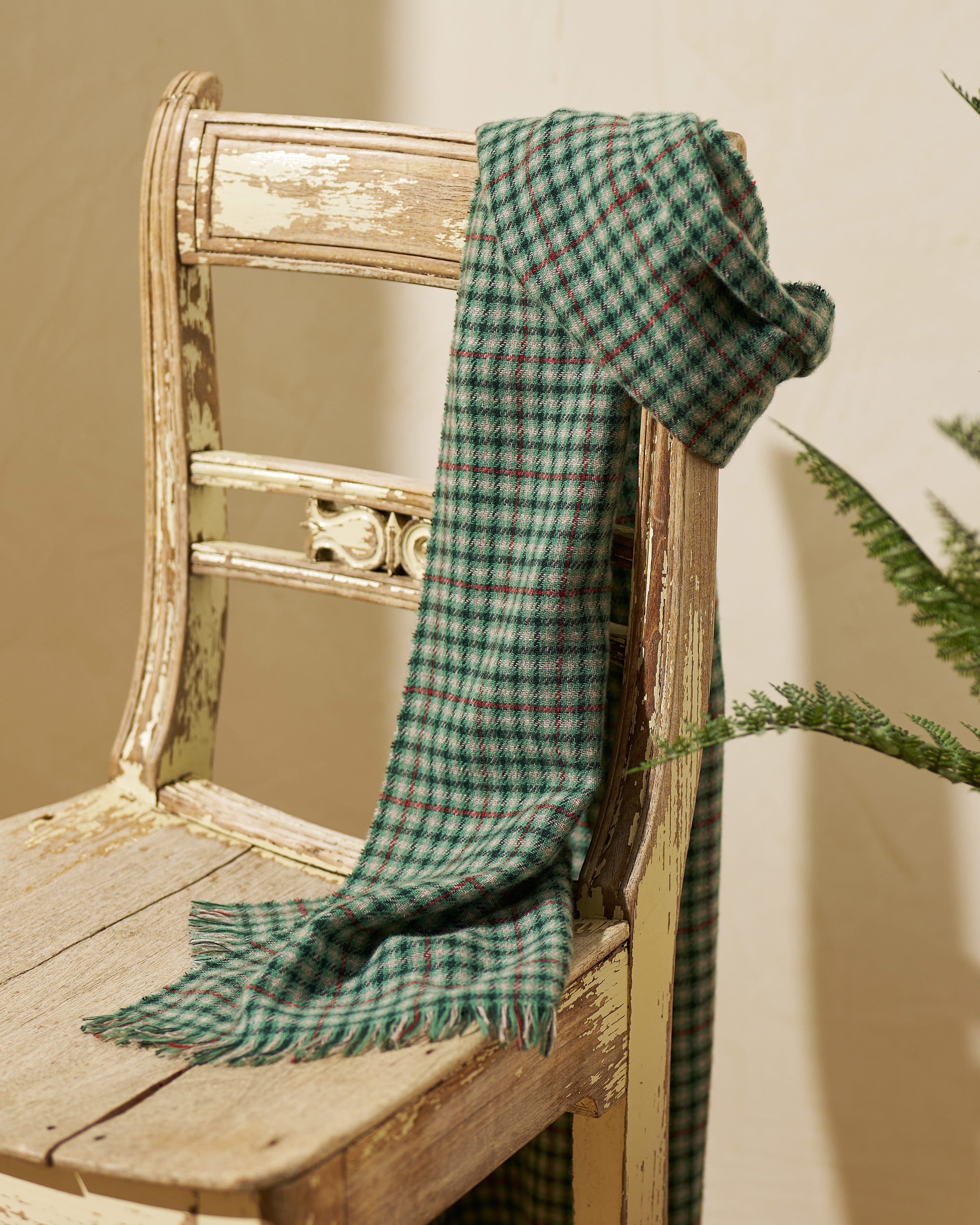 Scarves and Stoles | Cashmere, Silk & Wool Stoles | Brora
