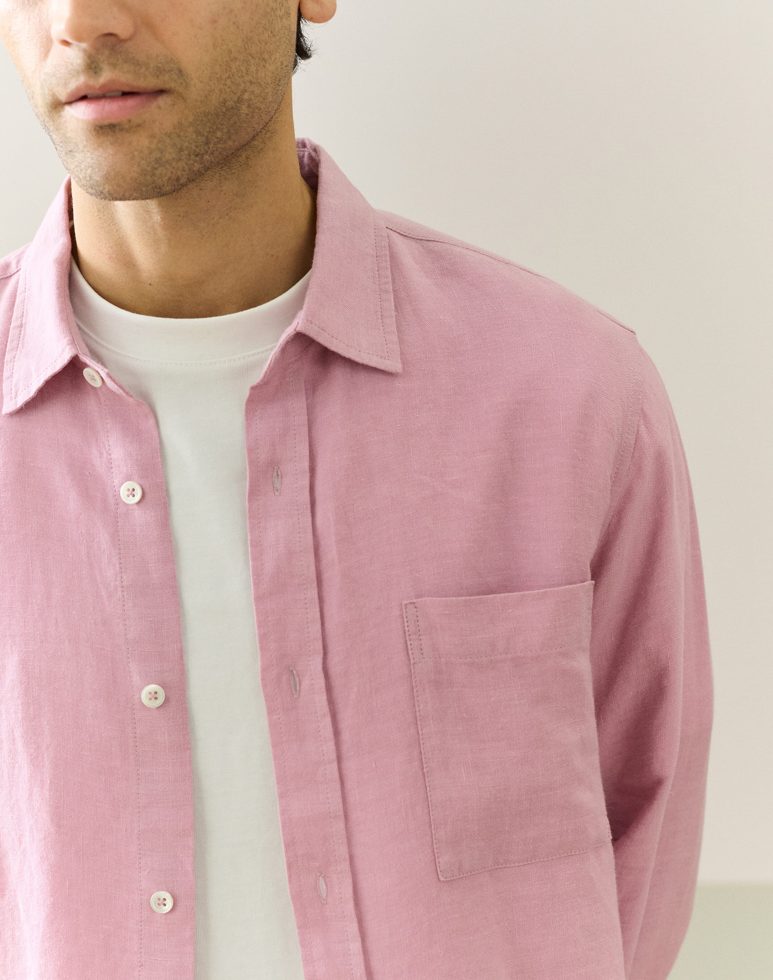 Men's Laundered Linen Shirt in Rosewood | Men's Shirts | Brora
