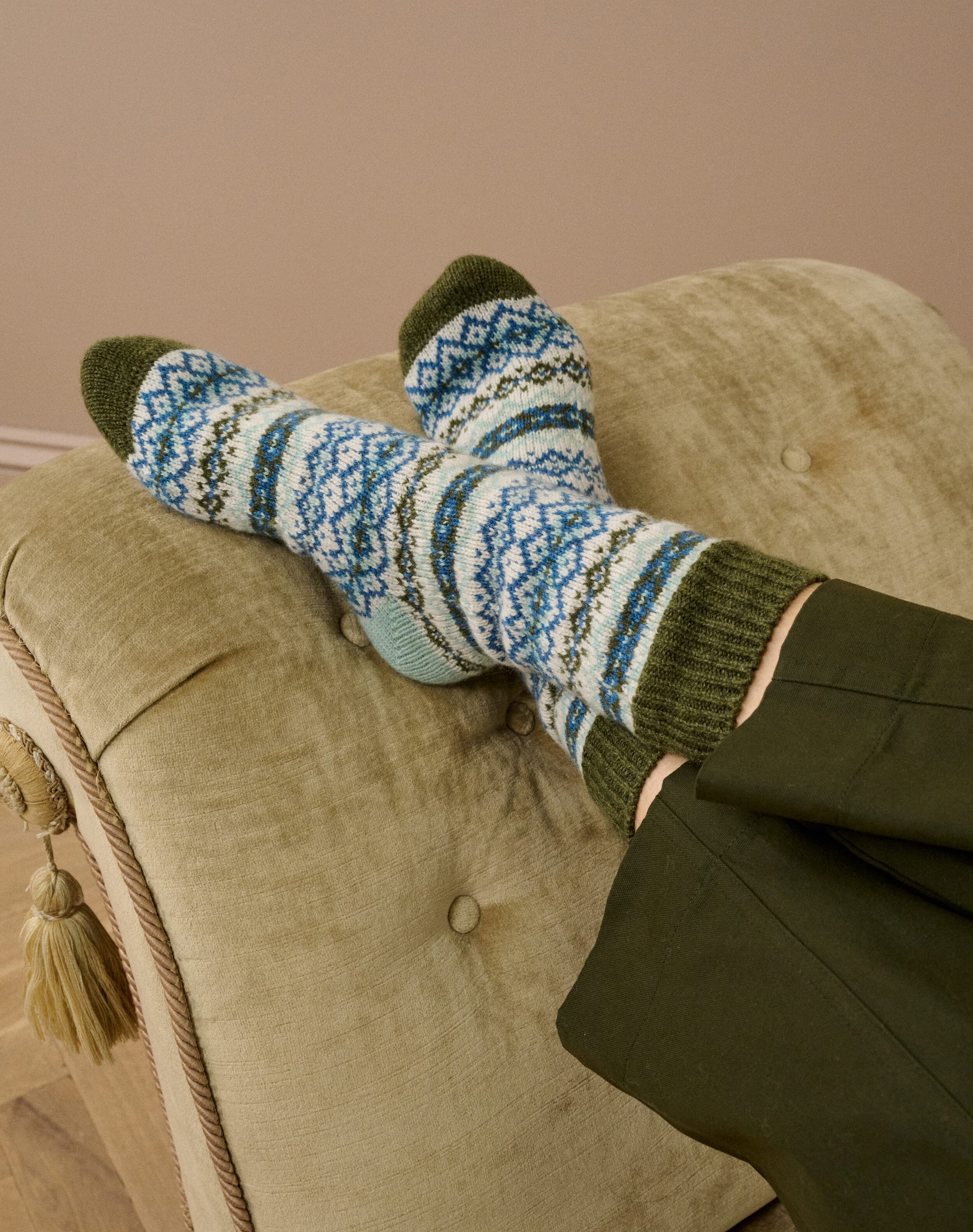 Women's Cashmere Fair Isle Socks in Sorrel & Seaspray | Brora