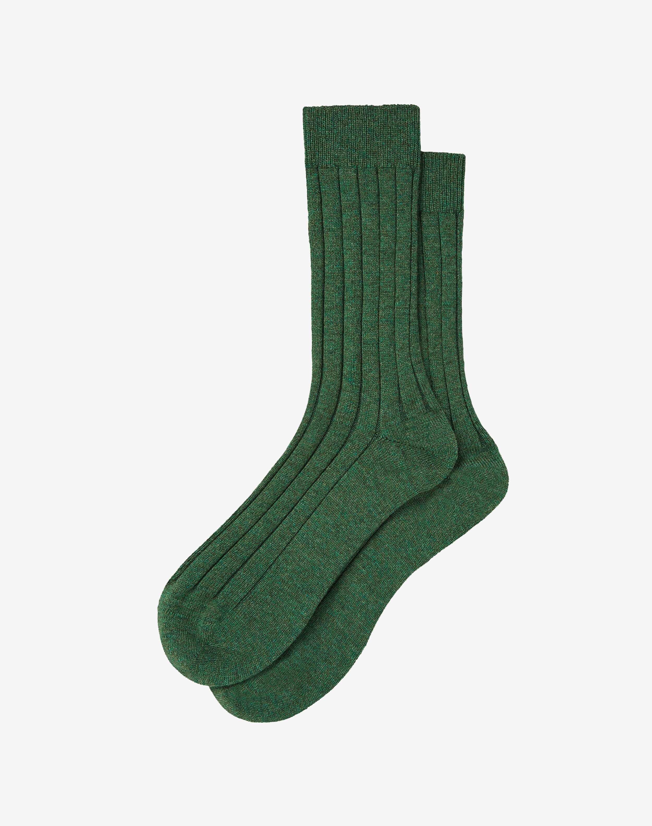 Leaf Green Cashmere Socks | Men's Cashmere Socks | Brora