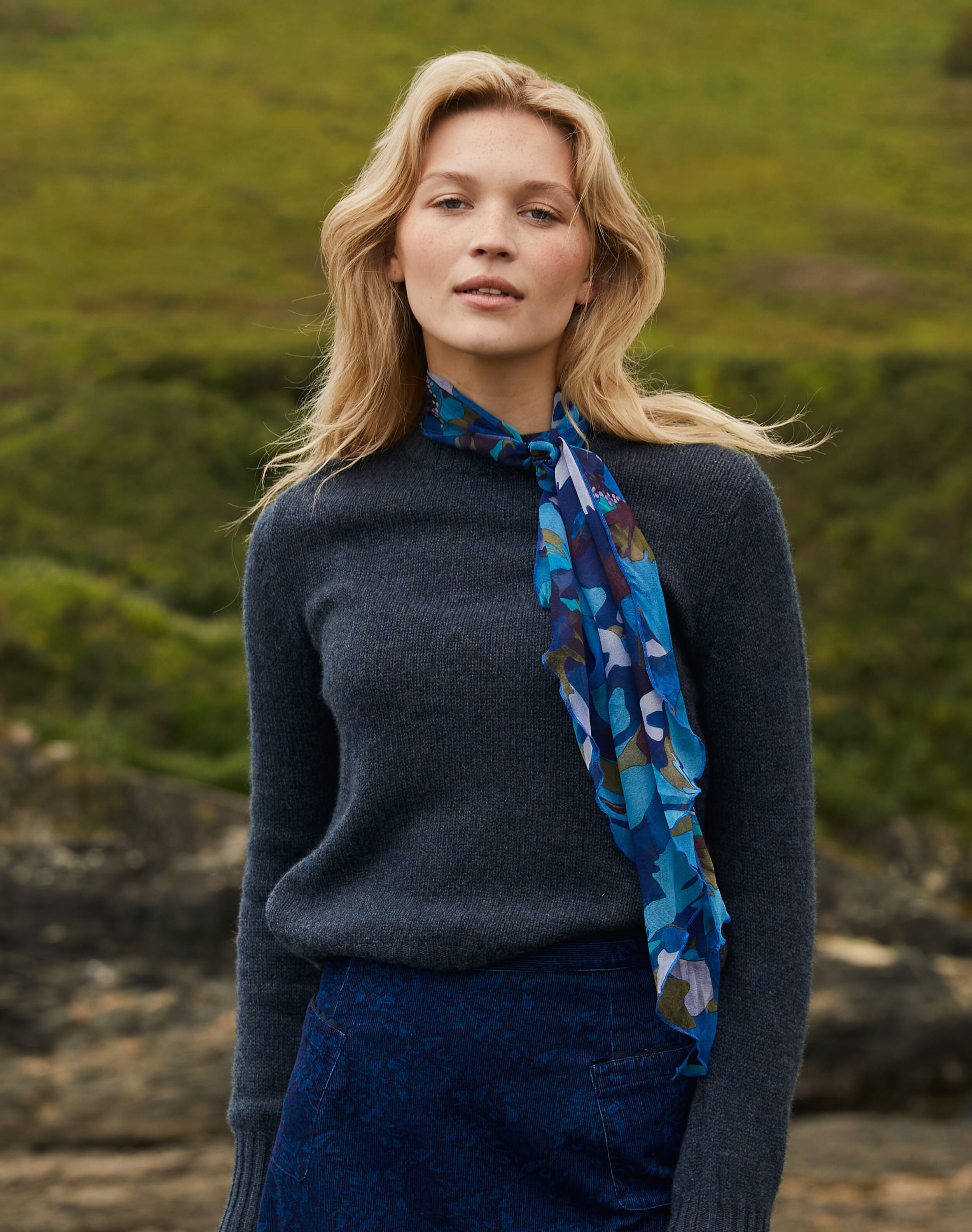 Scarves and Stoles | Cashmere, Silk & Wool Stoles | Brora