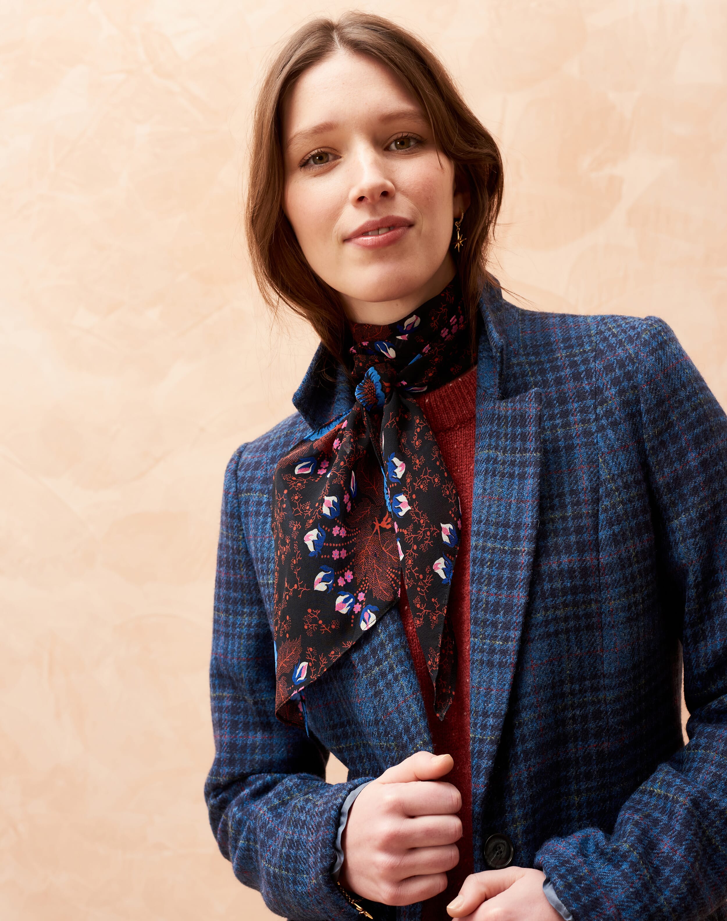 Scarves and Stoles | Cashmere, Silk & Wool Stoles | Brora