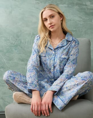 Women’s Nightwear | Cashmere Dressing Gowns & Cotton Pyjamas | Brora