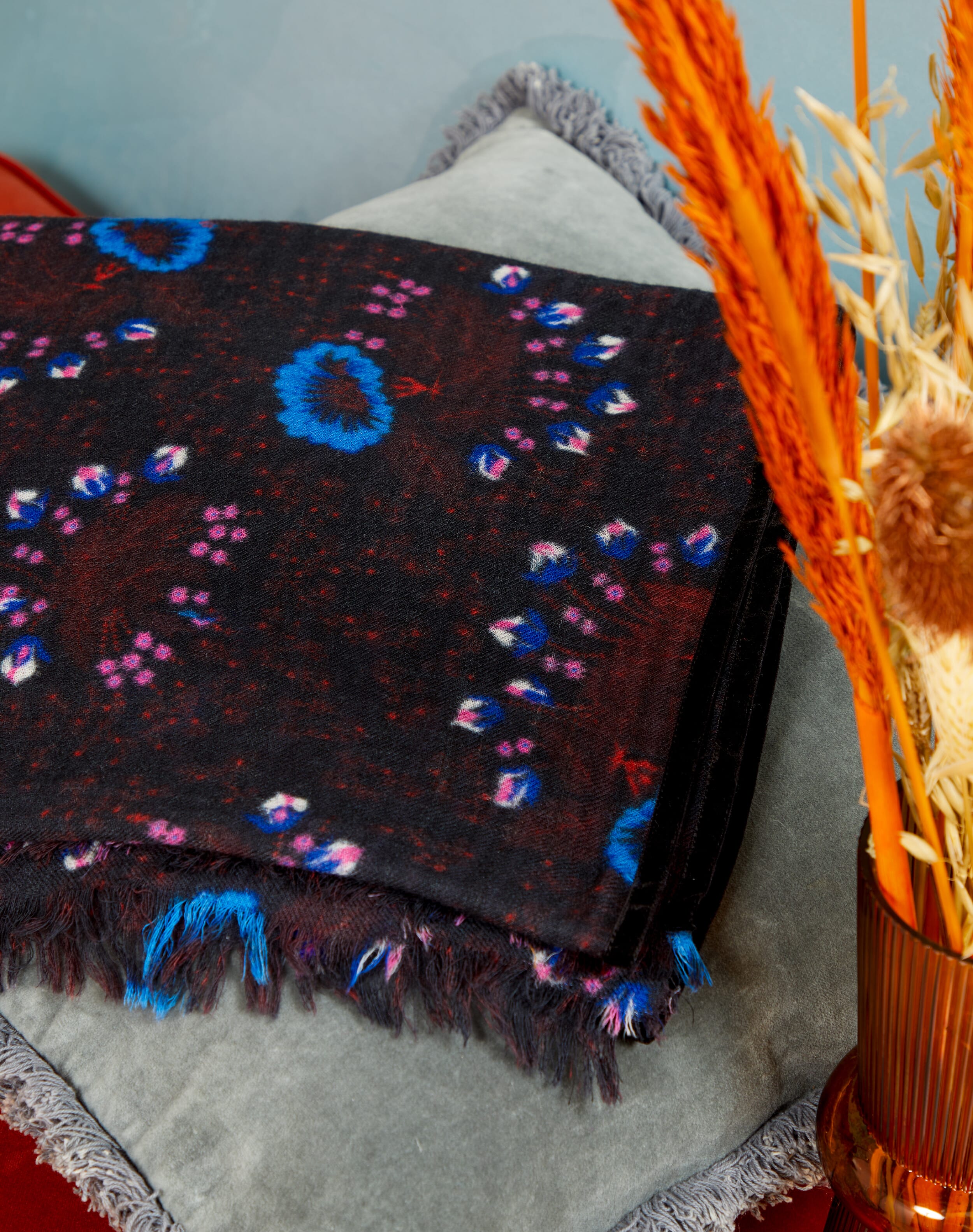 Scarves and Stoles | Cashmere, Silk & Wool Stoles | Brora