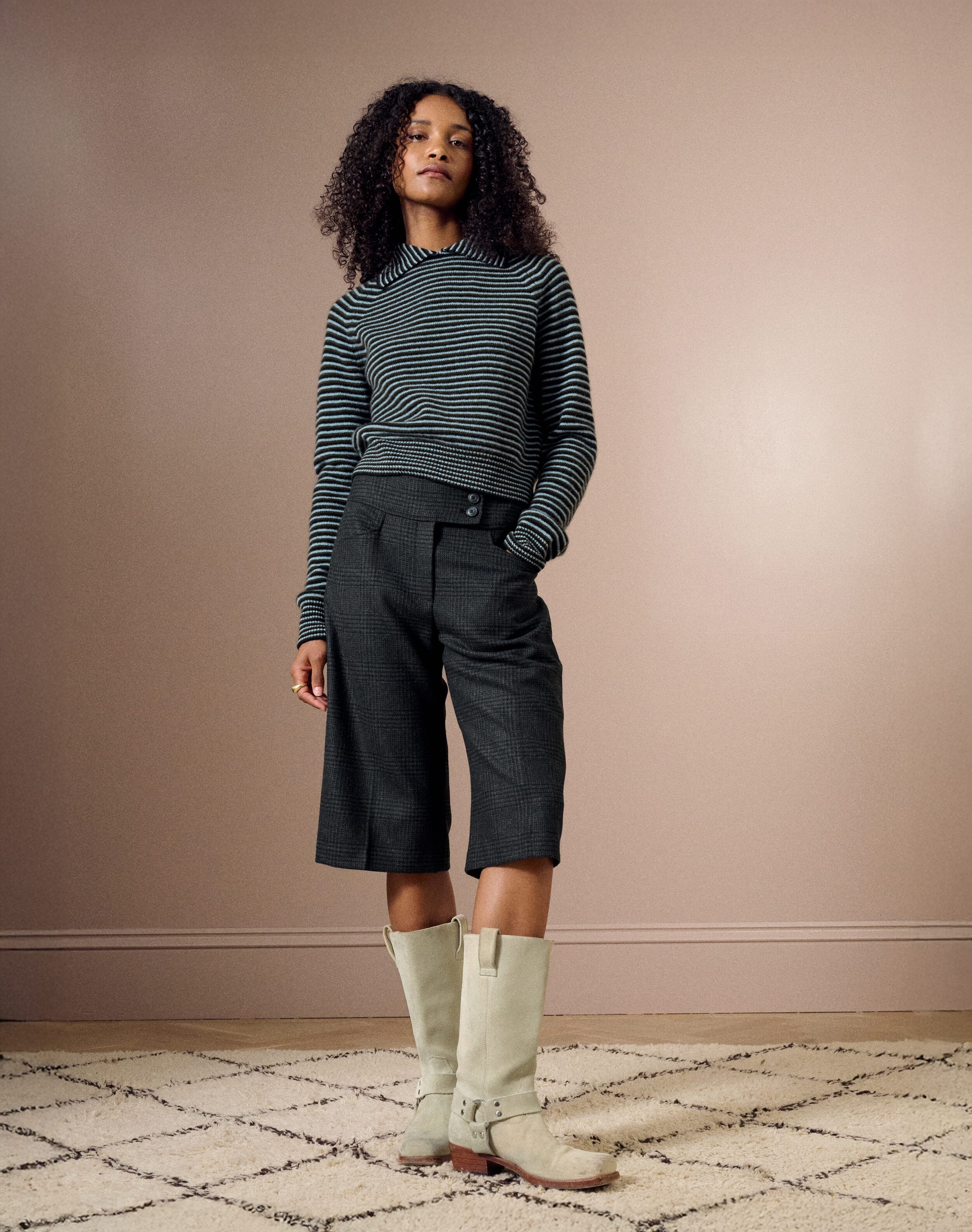 The Supersoft Lambswool Stripe Jumper in Black & Periwinkle