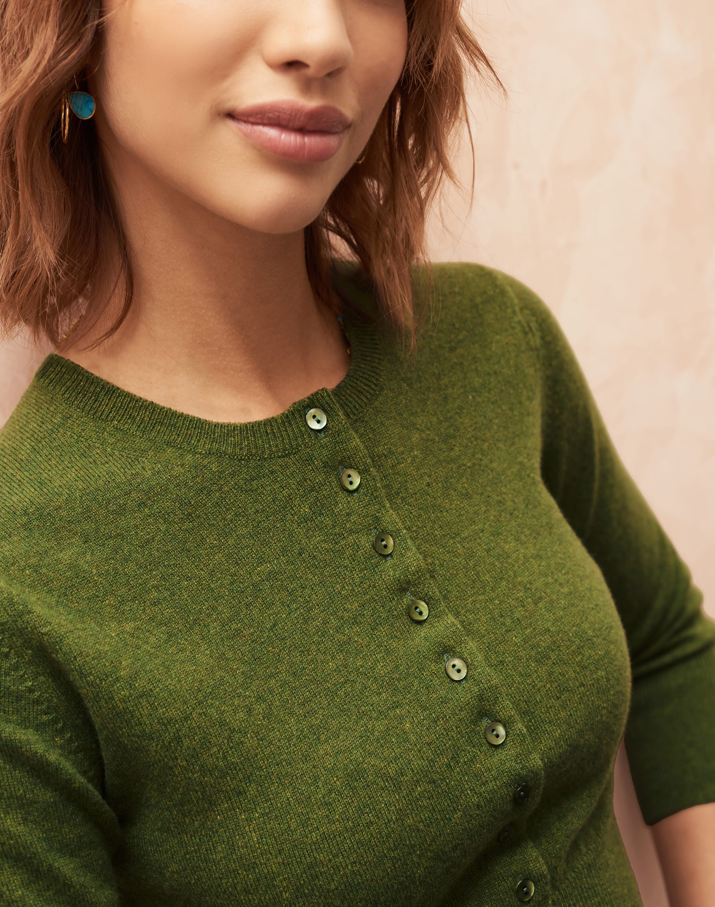 Cashmere Cropped Cardigan in Moss | Women's Knitwear | Brora