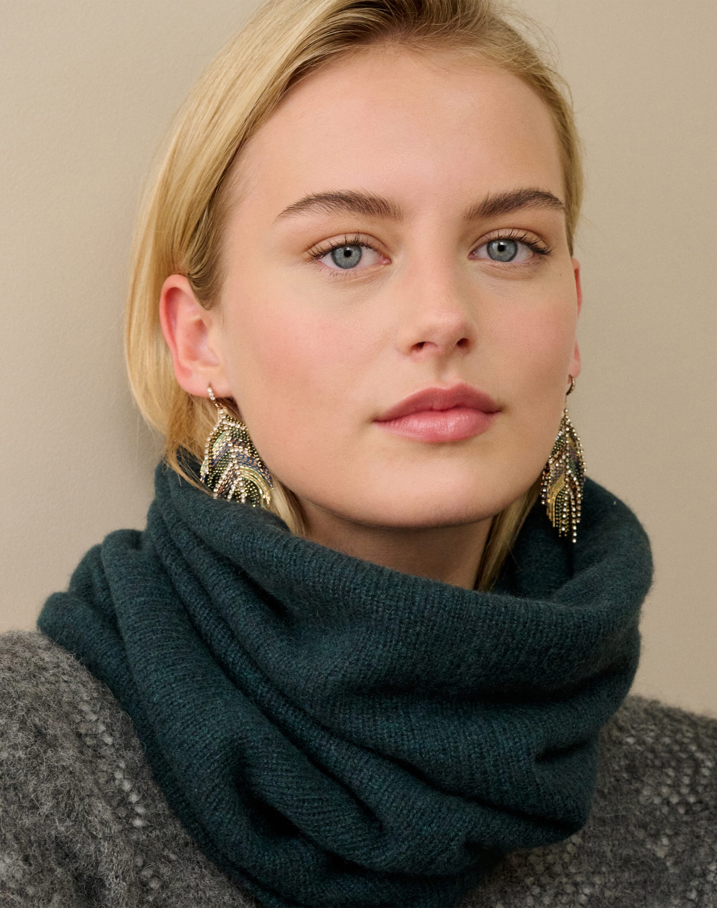 Scottish Cashmere Gauzy Snood in Ivy | Brora Accessories