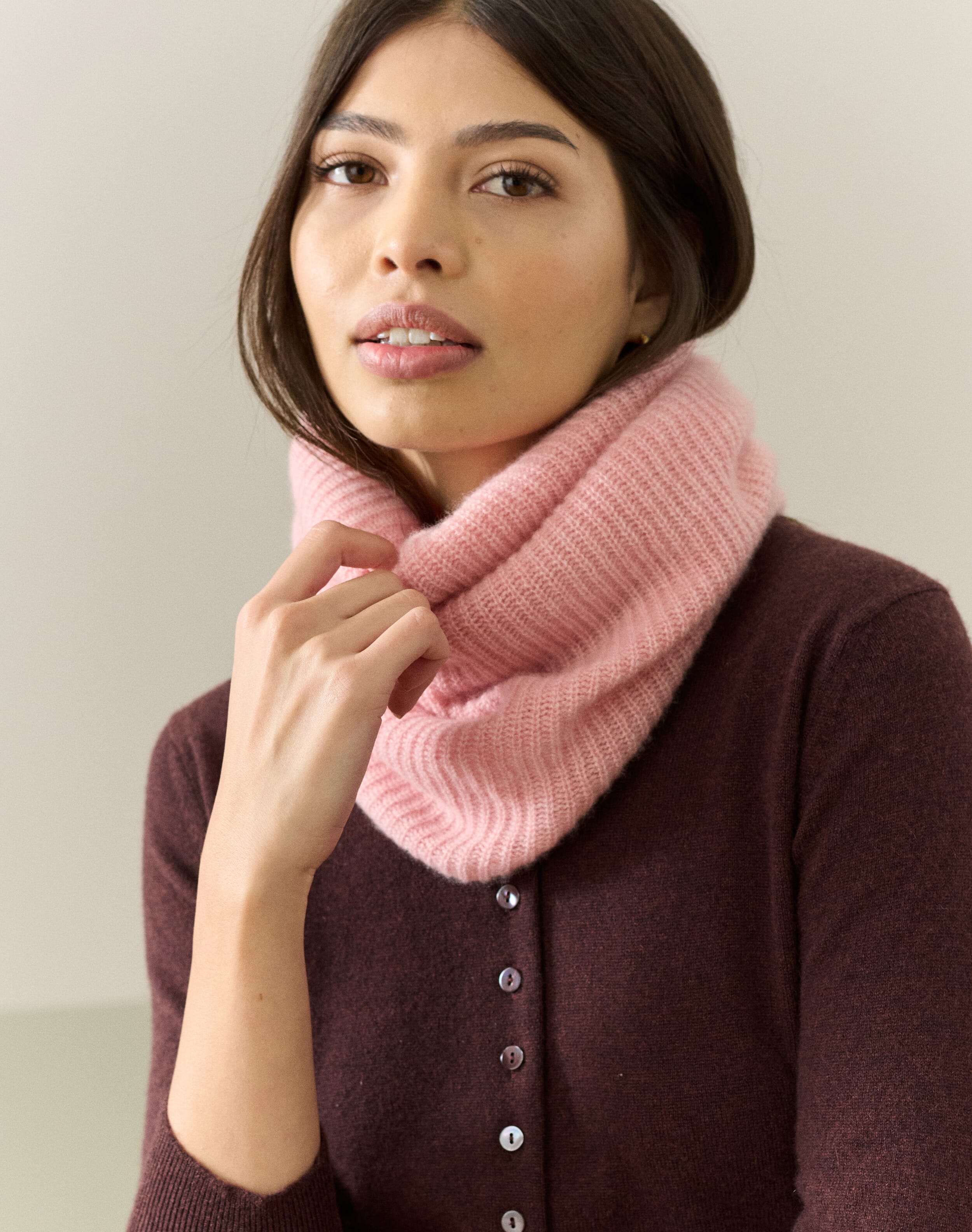 Scarves and Stoles | Cashmere, Silk & Wool Stoles | Brora