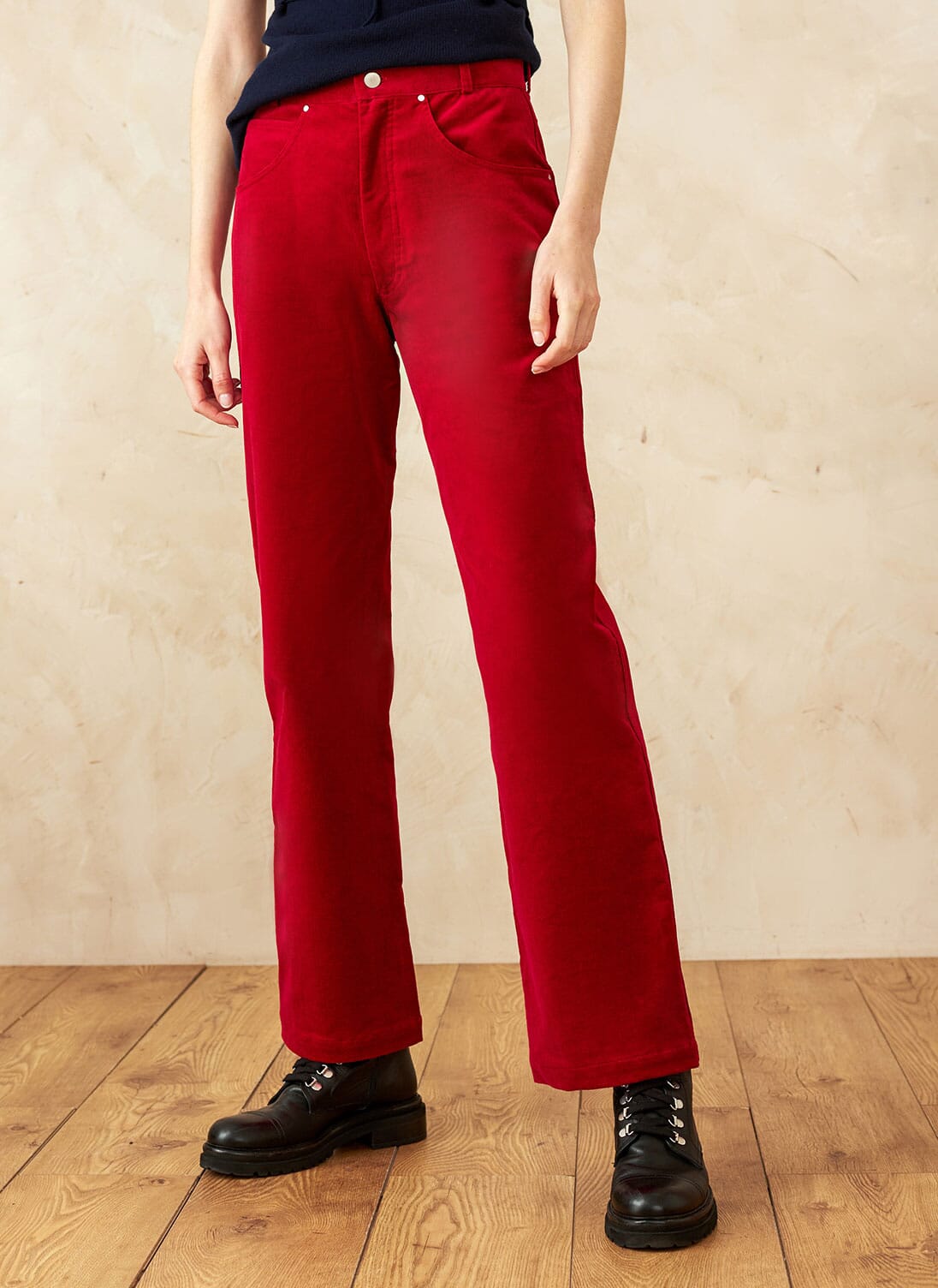 Cherry Cotton Velvet Boyfriend Jeans | Womenswear | Brora