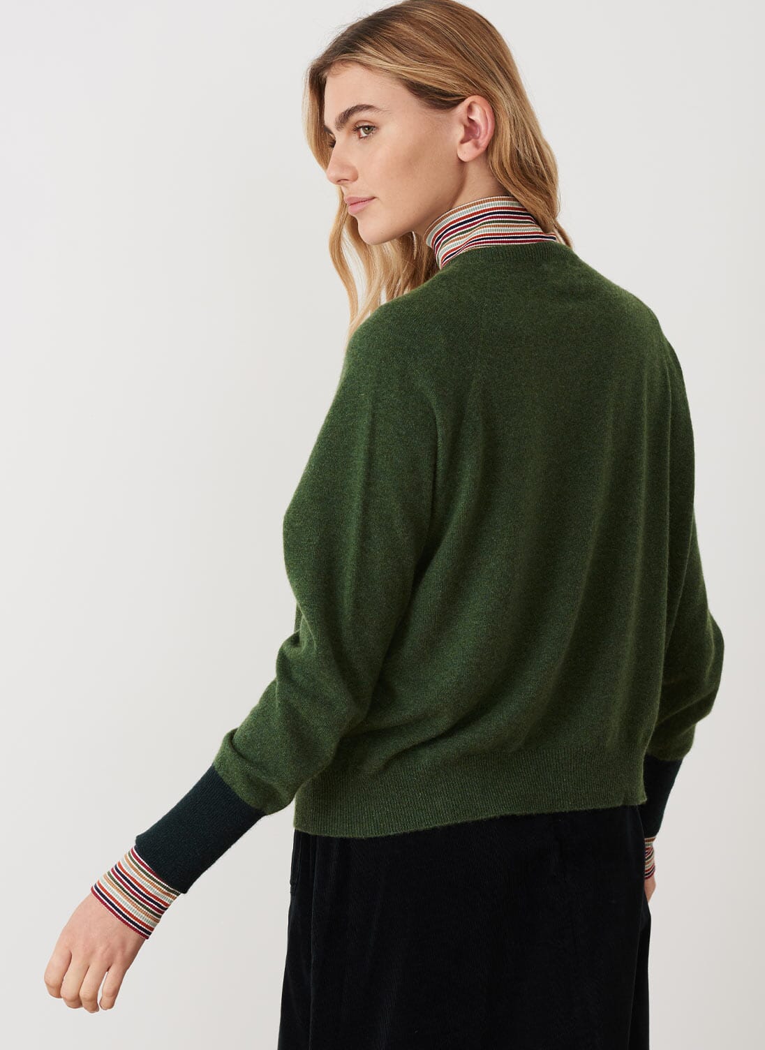 Tarragon & Pine Cashmere Batwing Jumper | Women's Jumpers | Brora