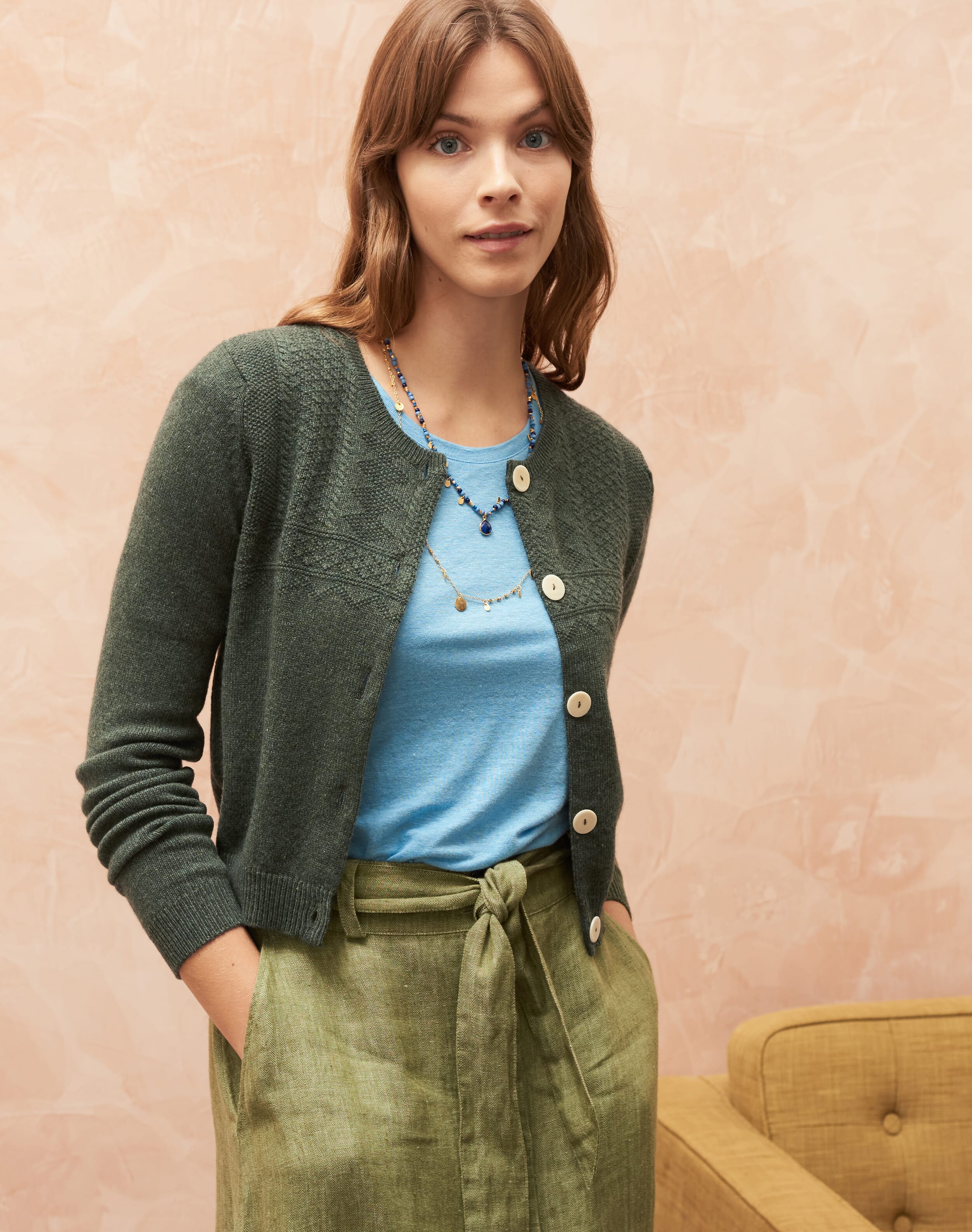 Cashmere Cropped Cardigan in Moss | Women's Knitwear | Brora