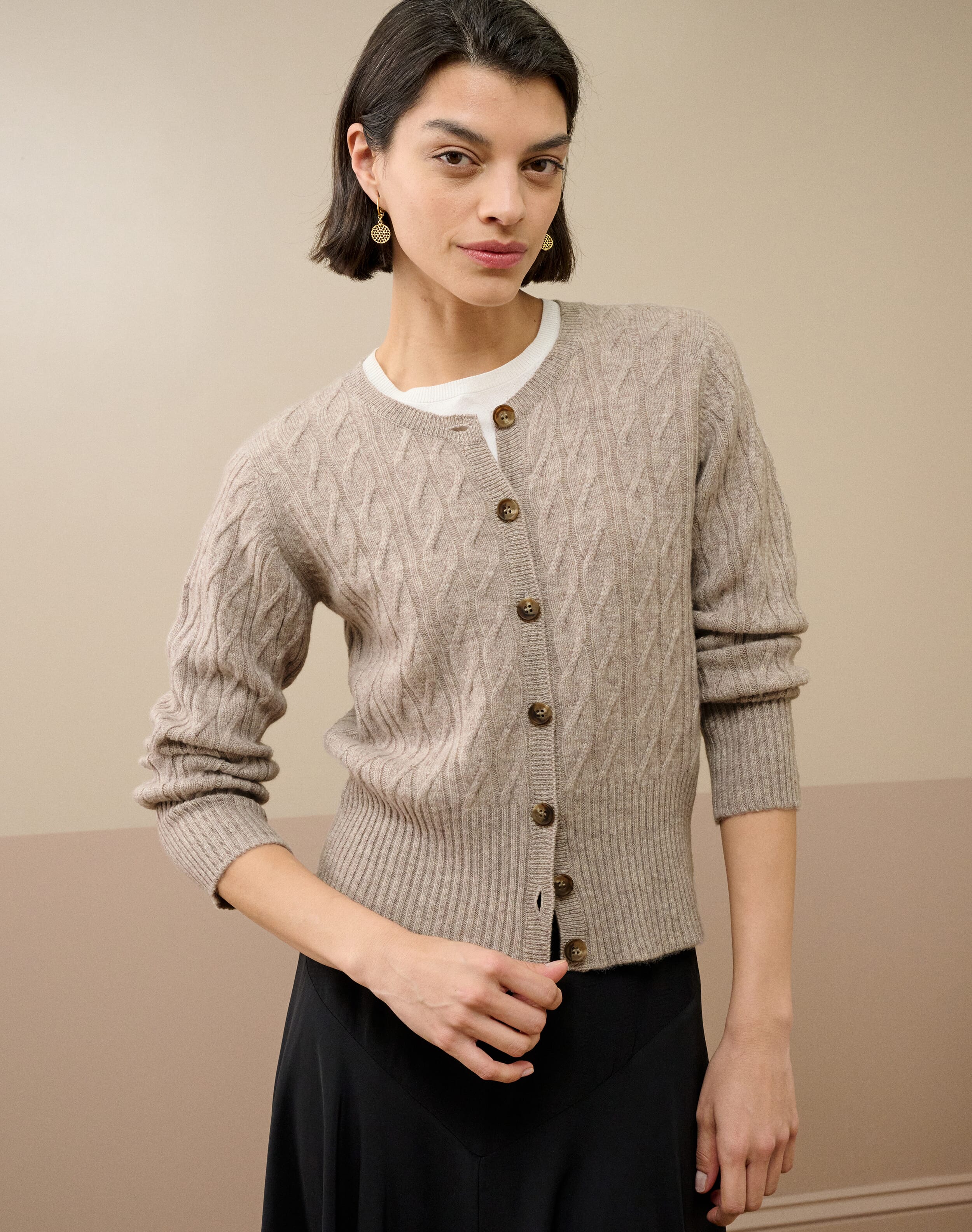 Scottish Cashmere Cable Cardigan in Ash| Brora Fashion