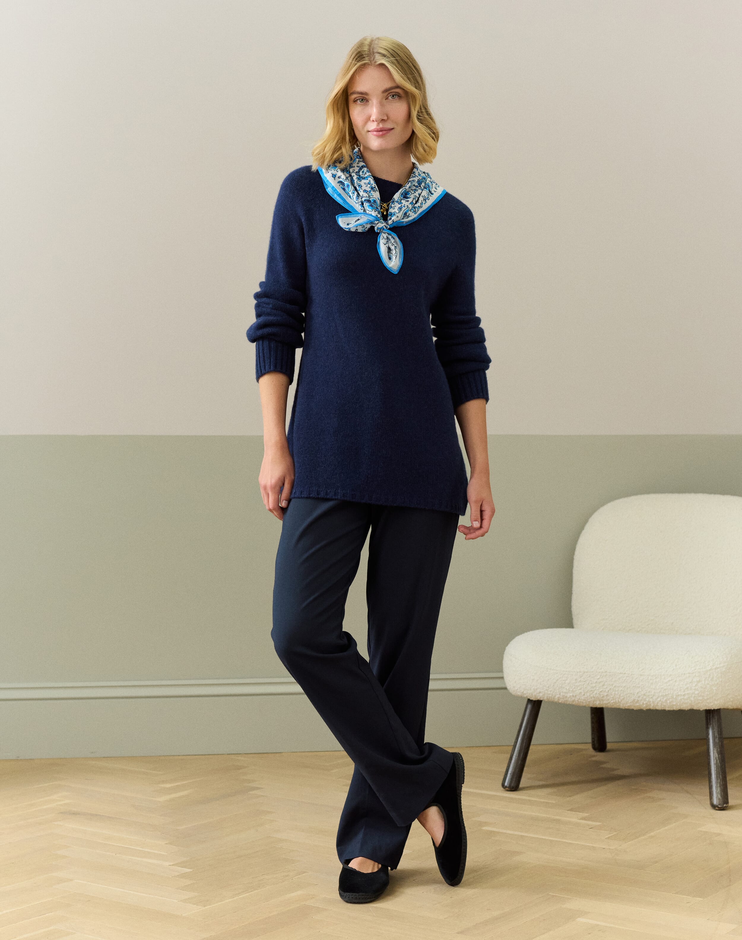 Cashmere Long Line Jumper in Navy | Women's Jumpers | Brora