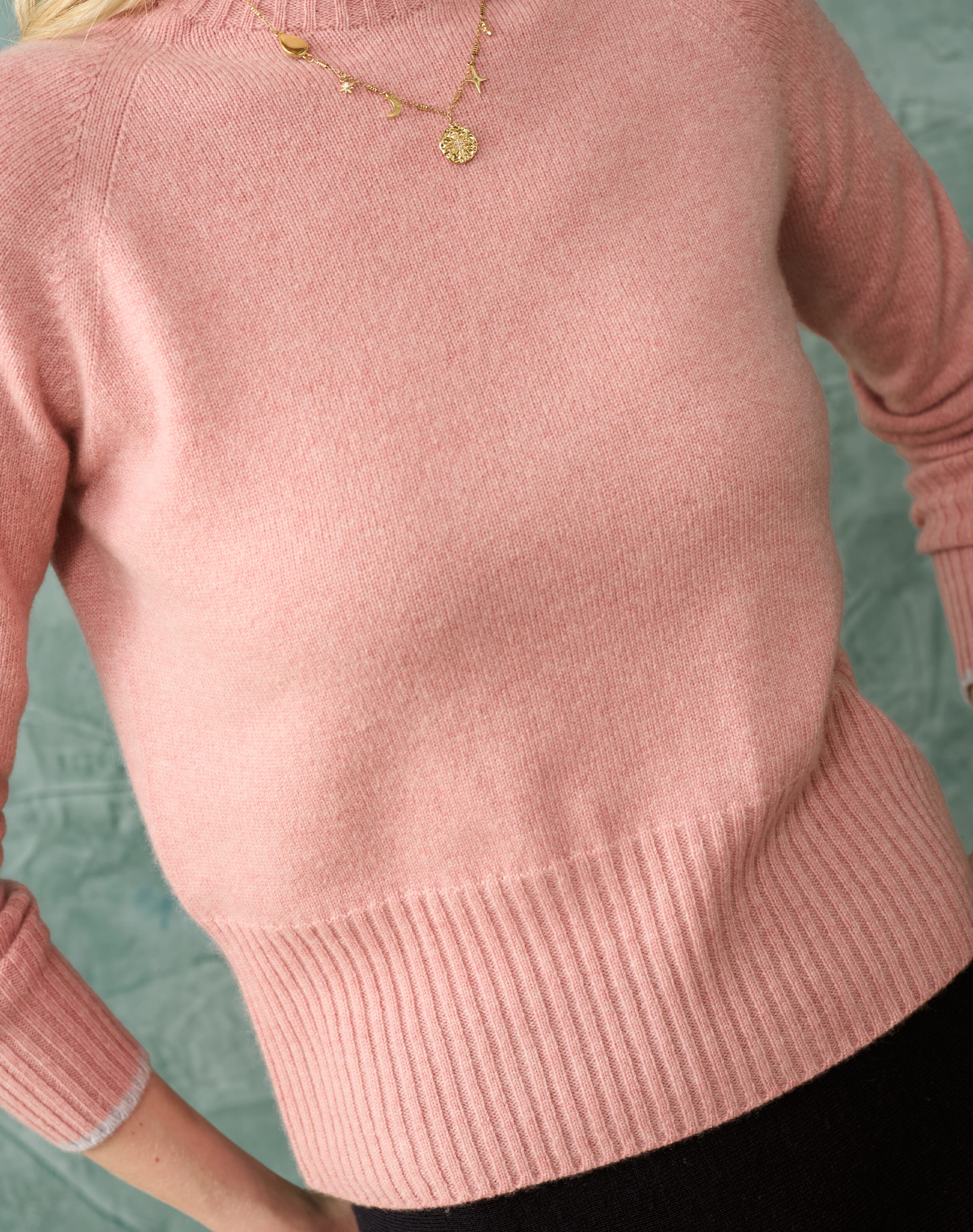 Pink Cashmere Boxy Jumper | Women's Knitwear | Brora Sale