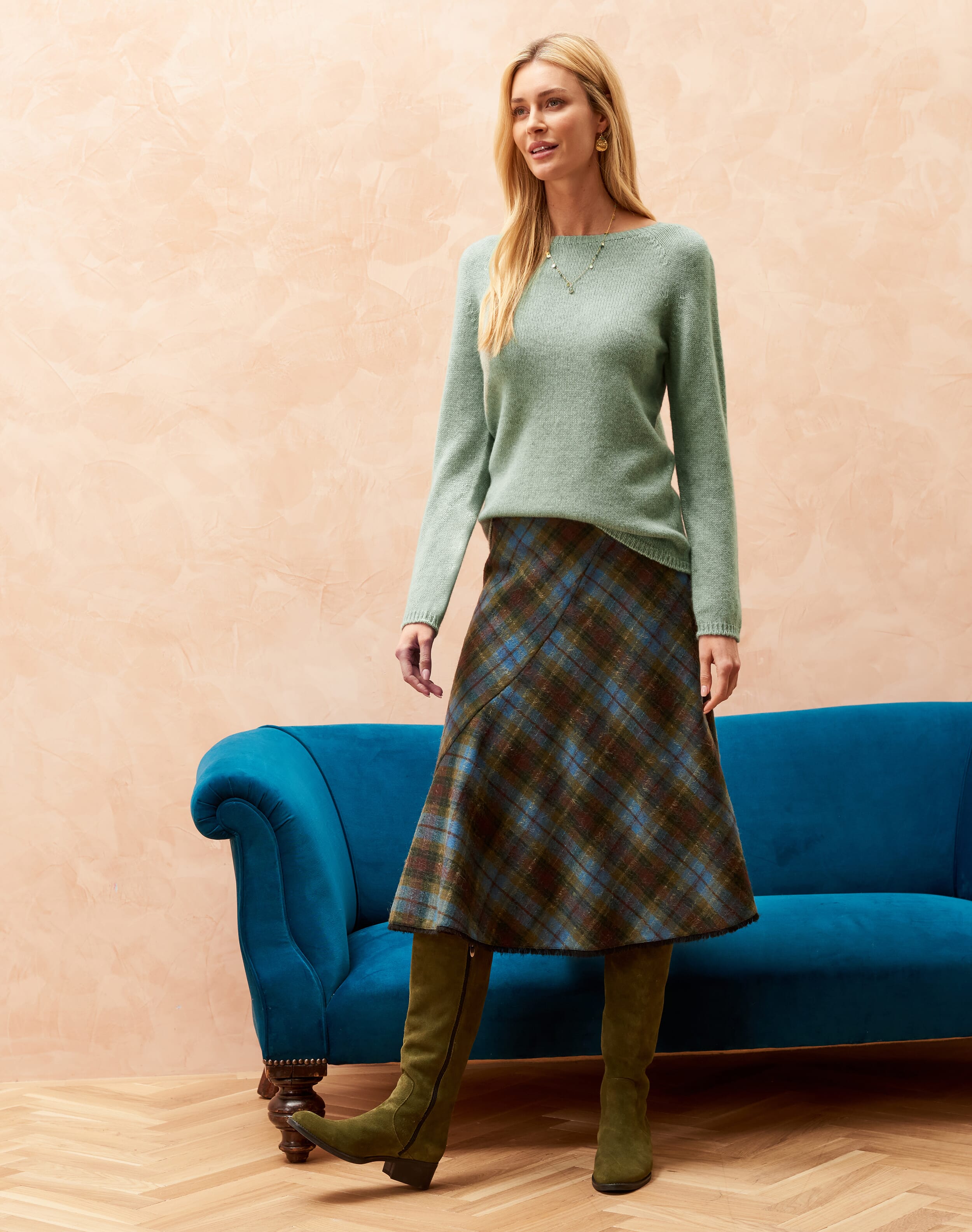 Scottish Cashmere Slouchy Jumper in Duck Egg | Women's Knitwear | Brora