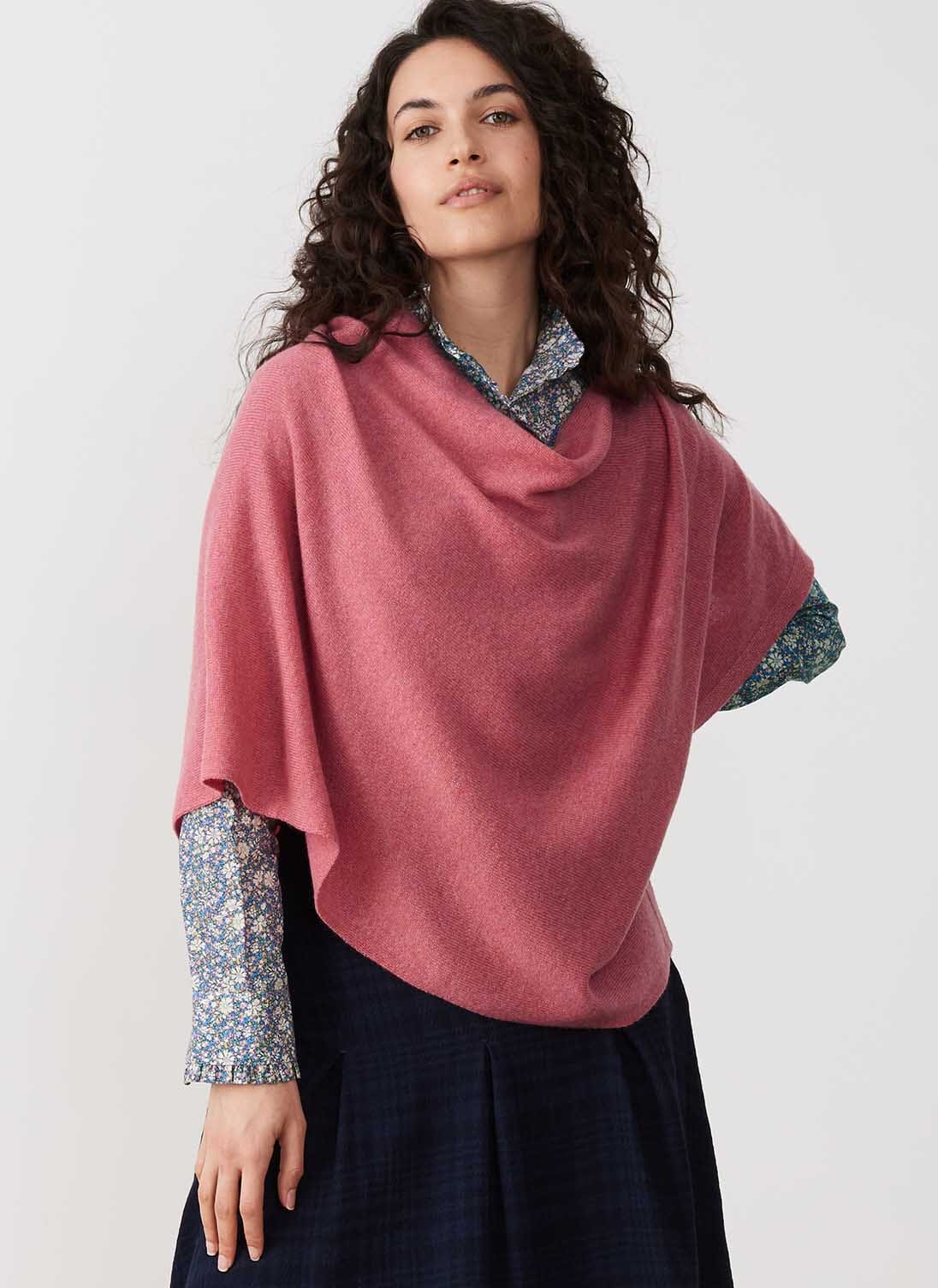 Old Rose Cashmere Gauzy Knit Poncho | Women's Ponchos & Capes | Brora ...