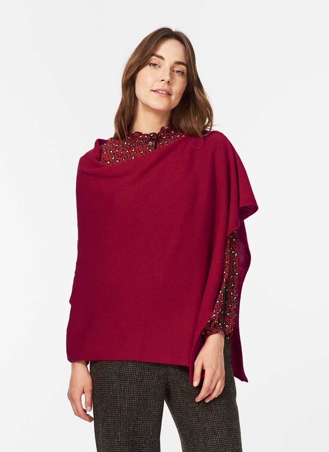 Chilli Cashmere Gauzy Knit Poncho | Ponchos & Capes | Brora