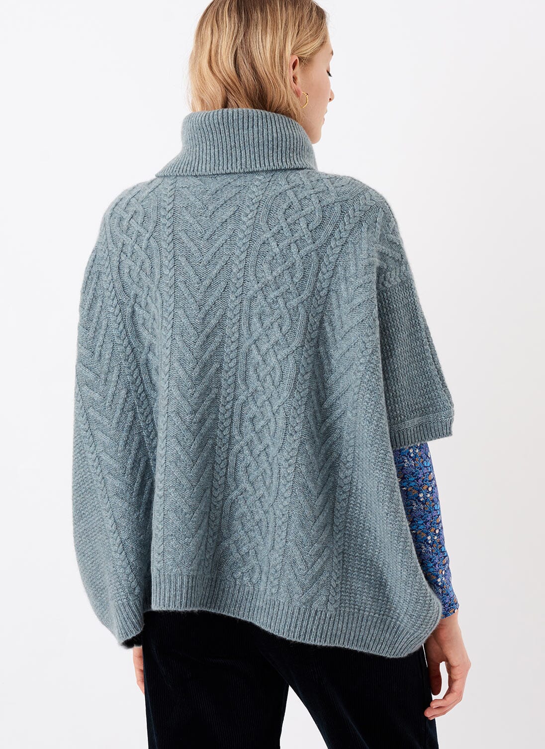 Mercury Cashmere Aran Poncho | Women's Ponchos & Scarves | Brora