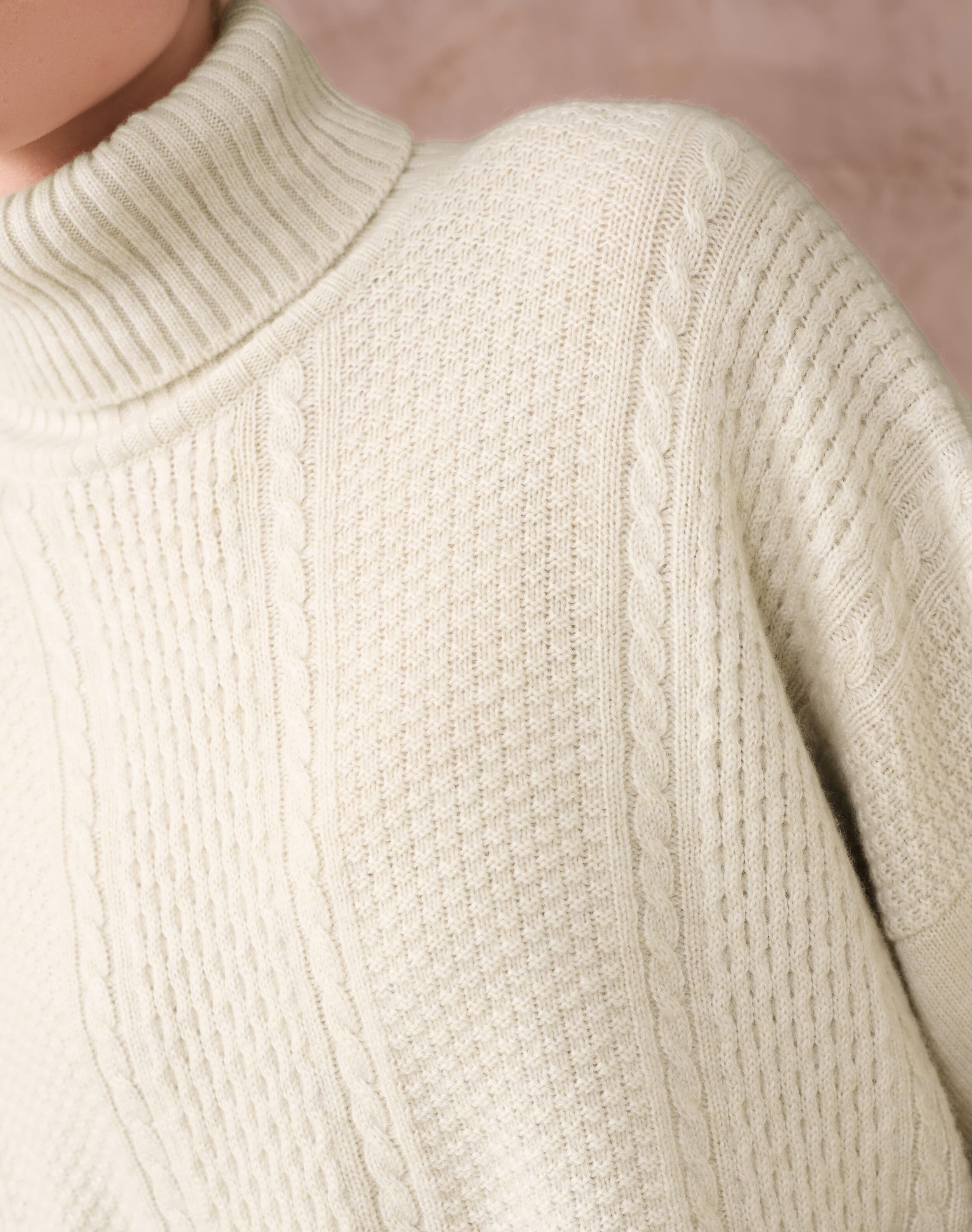 Summer Sale | Up to 60% Off | Natural Fibres | Brora Fashion